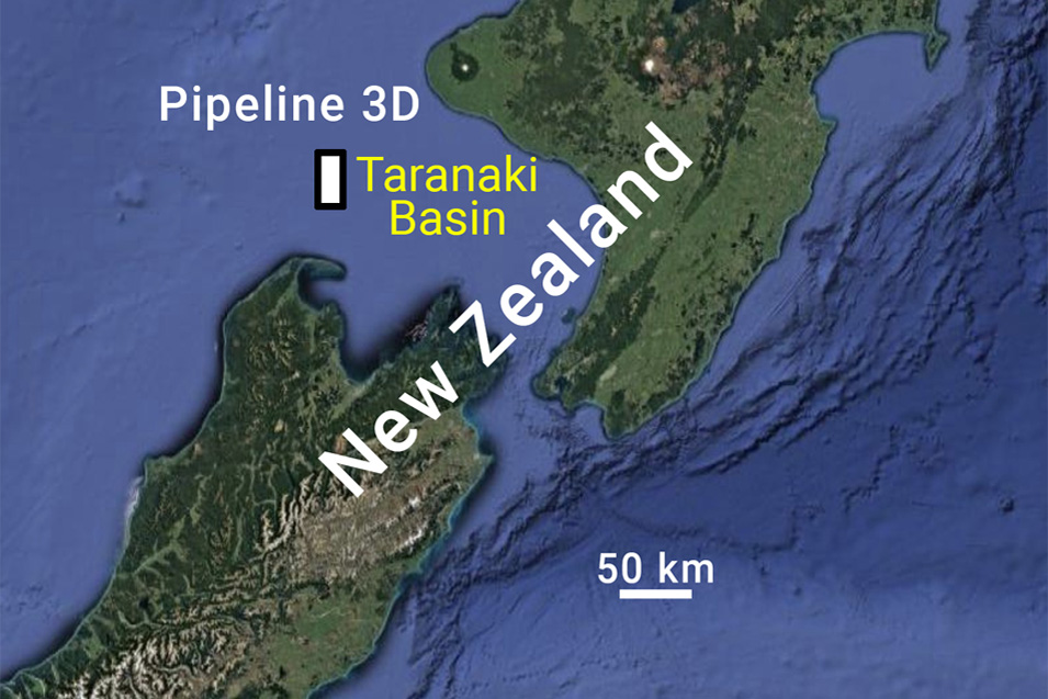 Self-Organizing Mapping with Weighted Input Seismic Attributes